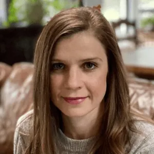 Jessica Martel - Personal Finance Writer